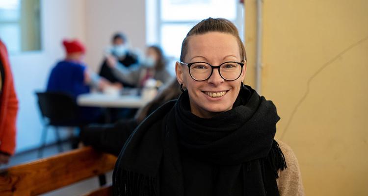 Ukraine One Year on: Zee’s Story – Transform the Globe